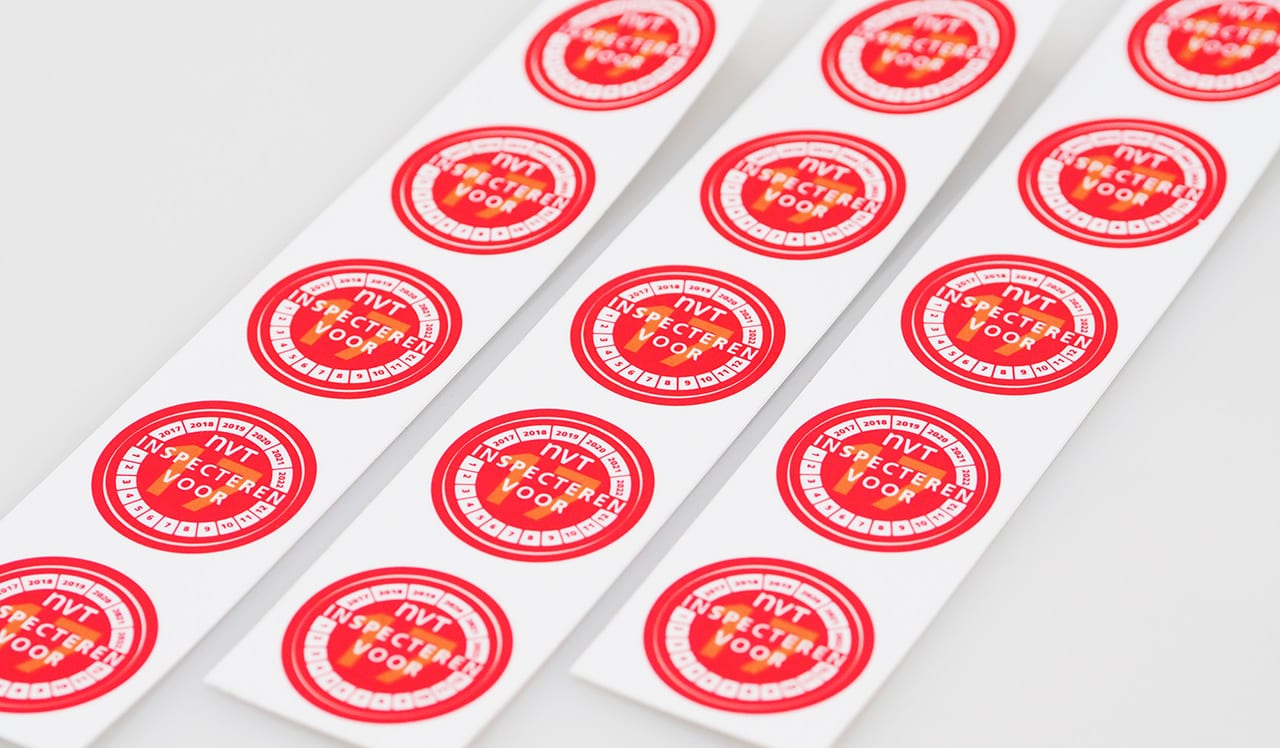 Keuringstickers bestellen? Ook voor NEN 3140 | StickerCompany
